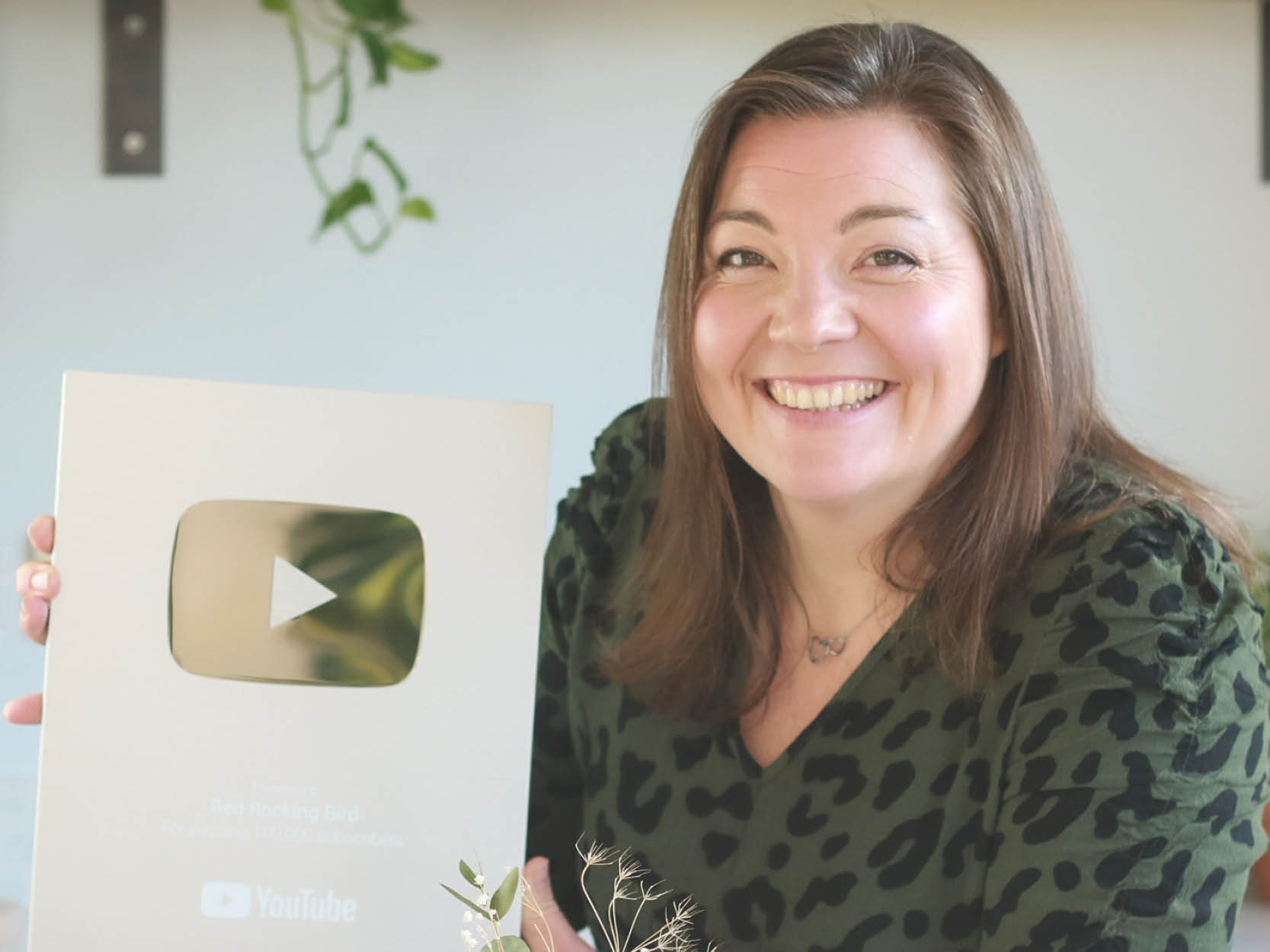 Red Rocking Bird - Makers Central